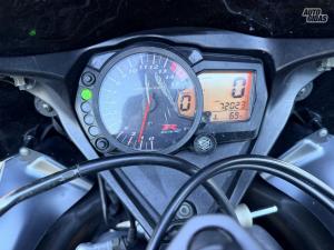 Melns Suzuki GSX-R 2006 Utena, ar dzinēja tilpumu 1.00 L un nobraukumu 72 tūkst. km par 4700 €, foto 19 vietnē AUTOMOTO.COM.LV