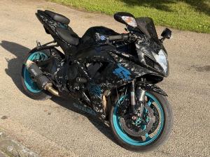 Black Suzuki GSX-R 2007 in Sakiai, with an engine capacity of 0.75 L and mileage of 60 thousand km for 5100 €, photo  on AUTOMOTO.COM.LV