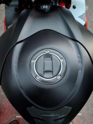 Melns Suzuki GSX-R 2007 Kauņa, ar dzinēja tilpumu 1.00 L un nobraukumu 51 tūkst. km par 4300 €, foto 11 vietnē AUTOMOTO.COM.LV
