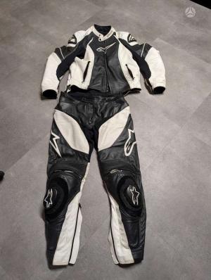 Melns Suzuki GSX-R 2007 Kauņa, ar dzinēja tilpumu 1.00 L un nobraukumu 51 tūkst. km par 4300 €, foto 23 vietnē AUTOMOTO.COM.LV