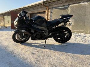 Black Suzuki GSX-R 2008 in Taurage, with an engine capacity of 0.60 L and mileage of 41 thousand km for 3800 €, photo 11 on AUTOMOTO.COM.LV