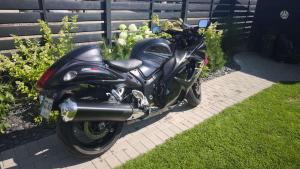 Черный Сузуки GSX-R 2008 в Клайпеда, объемом двигателя 1.34 л и пробегом 37 тыс. км за 7200 €, фото 4 на AUTOMOTO.COM.LV