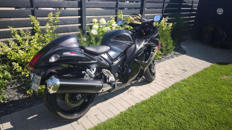 Черный Сузуки GSX-R 2008 в Клайпеда, объемом двигателя 1.34 л и пробегом 37 тыс. км за 7200 €, фото 4 на AUTOMOTO.COM.LV