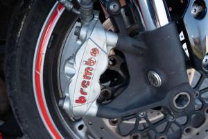 Черный Сузуки GSX-R 2012 в Каунас, объемом двигателя 0.60 л и пробегом 10 тыс. км за 6450 €, фото 7 на AUTOMOTO.COM.LV