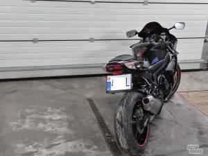 Melns Suzuki GSX-R 2015 Kretinga, ar dzinēja tilpumu 0.60 L un nobraukumu 0 tūkst. km par 7900 €, foto 4 vietnē AUTOMOTO.COM.LV