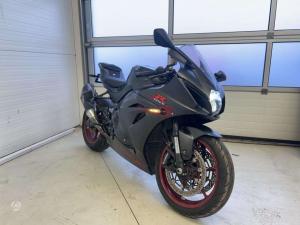 Melns Suzuki GSX-R 2019 Radviliškis, ar dzinēja tilpumu 1.00 L un nobraukumu 17 tūkst. km par 7250 €, foto 2 vietnē AUTOMOTO.COM.LV
