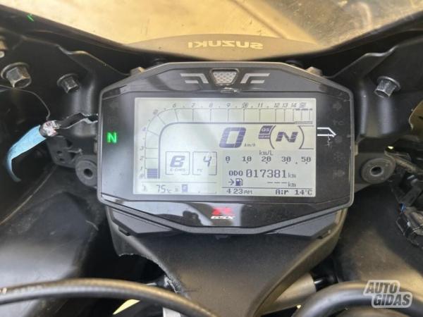 Black Suzuki GSX-R 2019 in Radviliskis, with an engine capacity of 1.00 L and mileage of 17 thousand km for 7150 €, photo 7 on AUTOMOTO.COM.LV