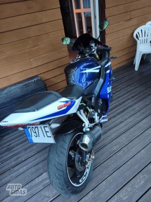 Blue Suzuki GSX-R 2004 in Kretinga, with an engine capacity of 0.60 L and mileage of 61 thousand km for 3300 €, photo 5 on AUTOMOTO.COM.LV