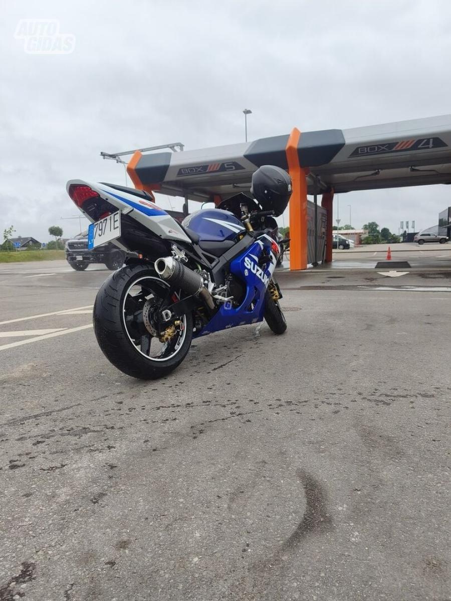 Blue Suzuki GSX-R 2004 in Kretinga, with an engine capacity of 0.60 L and mileage of 61 thousand km for 3300 €, photo 10 on AUTOMOTO.COM.LV