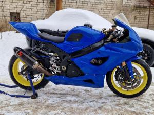 Синий Сузуки GSX-R 2006 в Вильнюс, объемом двигателя 1.00 л и пробегом 53 тыс. км за 3350 €, фото 2 на AUTOMOTO.COM.LV