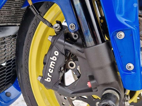 Синий Сузуки GSX-R 2006 в Вильнюс, объемом двигателя 1.00 л и пробегом 53 тыс. км за 3350 €, фото 7 на AUTOMOTO.COM.LV
