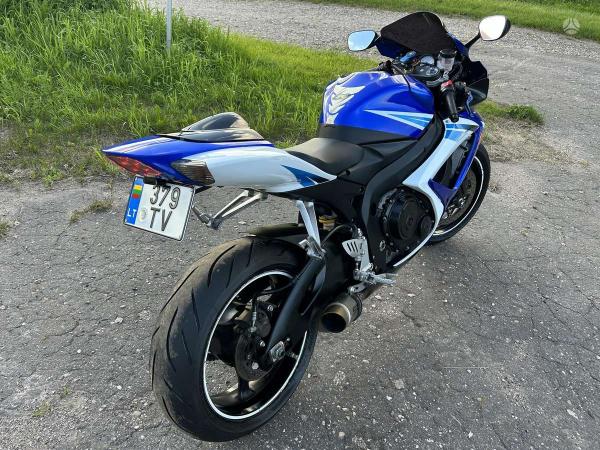 Zils Suzuki GSX-R 2006 Utena, ar dzinēja tilpumu 0.75 L un nobraukumu 43 tūkst. km par 4200 €, foto 3 vietnē AUTOMOTO.COM.LV