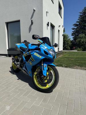 Blue Suzuki GSX-R 2007 in Kaunas, with an engine capacity of 0.60 L and mileage of 29 thousand km for 4600 €, photo 3 on AUTOMOTO.COM.LV
