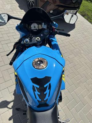 Blue Suzuki GSX-R 2007 in Kaunas, with an engine capacity of 0.60 L and mileage of 29 thousand km for 4600 €, photo 9 on AUTOMOTO.COM.LV