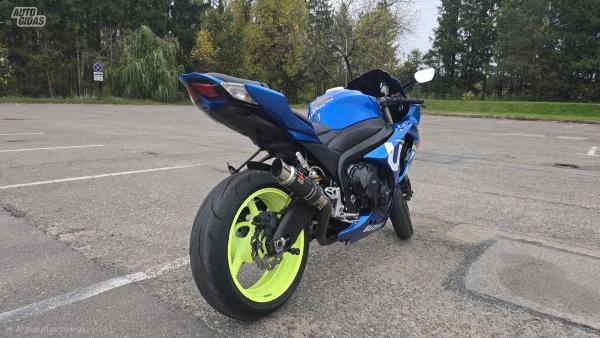 Zils Suzuki GSX-R 2009 Elektrėnai, ar dzinēja tilpumu 1.00 L un nobraukumu 54 tūkst. km par 5799 €, foto 5 vietnē AUTOMOTO.COM.LV