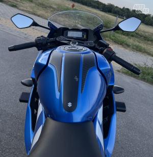Zils Suzuki GSX-R 2018 Kauņa, ar dzinēja tilpumu 0.13 L un nobraukumu 25 tūkst. km par 2950 €, foto 11 vietnē AUTOMOTO.COM.LV