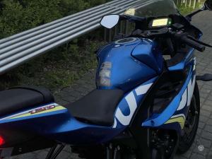 Blue Suzuki GSX-R 2018 in Vilnius, with an engine capacity of 0.13 L and mileage of 18 thousand km for 2000 €, photo 8 on AUTOMOTO.COM.LV
