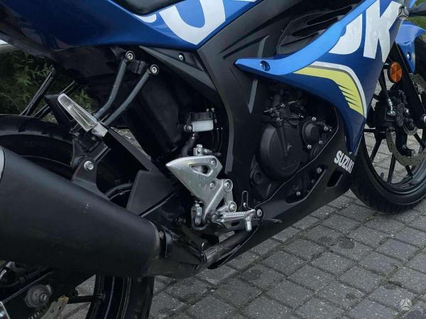 Suzuki GSX-R 2018 in Vilnius on AUTOMOTO.COM.LV Blue Suzuki GSX-R 2018 in Vilnius, with an engine capacity of 0.13 L and mileage of 18 thousand km for 2000 €, photo 9 on AUTOMOTO.COM.LV