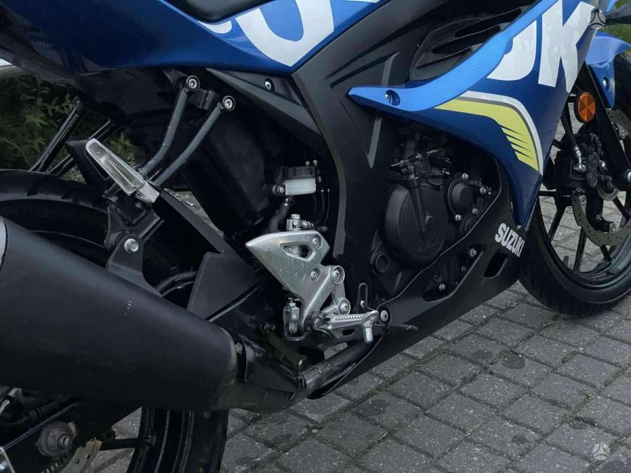 Blue Suzuki GSX-R 2018 in Vilnius, with an engine capacity of 0.13 L and mileage of 18 thousand km for 2000 €, photo 9 on AUTOMOTO.COM.LV