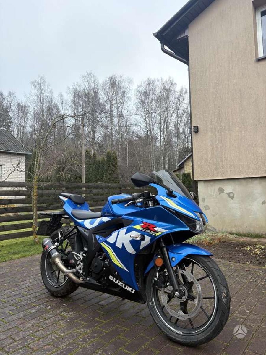 Zils Suzuki GSX-R 2019 Mažeikiai, ar dzinēja tilpumu 0.13 L un nobraukumu 28 tūkst. km par 2700 €, foto 1 vietnē AUTOMOTO.COM.LV