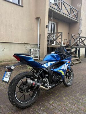 Zils Suzuki GSX-R 2019 Mažeikiai, ar dzinēja tilpumu 0.13 L un nobraukumu 28 tūkst. km par 2700 €, foto 3 vietnē AUTOMOTO.COM.LV