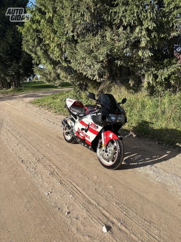 Suzuki GSX-R 1998 Šilalė, ar dzinēja tilpumu 0.60 L un nobraukumu 0 tūkst. km par 850 €, foto 3 vietnē AUTOMOTO.COM.LV