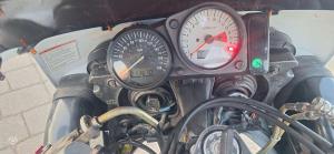 Suzuki GSX-R 1999 Viļņa, ar dzinēja tilpumu 0.60 L un nobraukumu 12 tūkst. km par 1750 €, foto 5 vietnē AUTOMOTO.COM.LV