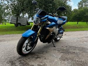 Suzuki GSX-R 1999 in Riga, with an engine capacity of 0.60 L and mileage of 0 thousand km for 1300 €, photo 5 on AUTOMOTO.COM.LV