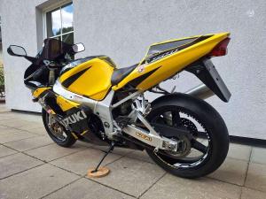 Suzuki GSX-R 2001 Prienai, ar dzinēja tilpumu 0.75 L un nobraukumu 26 tūkst. km par 3050 €, foto 24 vietnē AUTOMOTO.COM.LV