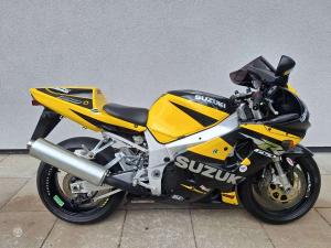 Suzuki GSX-R 2001 Prienai, ar dzinēja tilpumu 0.75 L un nobraukumu 26 tūkst. km par 3050 €, foto 26 vietnē AUTOMOTO.COM.LV