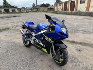Suzuki GSX-R 2001 in Daugavpils, with an engine capacity of 0.60 L and mileage of 0 thousand km for 2500 €, photo  on AUTOMOTO.COM.LV