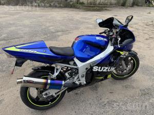 Suzuki GSX-R 2001 in Daugavpils, with an engine capacity of 0.60 L and mileage of 0 thousand km for 2500 €, photo 4 on AUTOMOTO.COM.LV