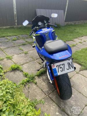 Suzuki GSX-R 2002 Viļņa, ar dzinēja tilpumu 0.60 L un nobraukumu 0 tūkst. km par 1500 €, foto 4 vietnē AUTOMOTO.COM.LV