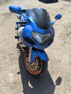 Suzuki GSX-R 2002 in Pakruojis, with an engine capacity of 0.60 L and mileage of 51 thousand km for 2200 €, photo 5 on AUTOMOTO.COM.LV