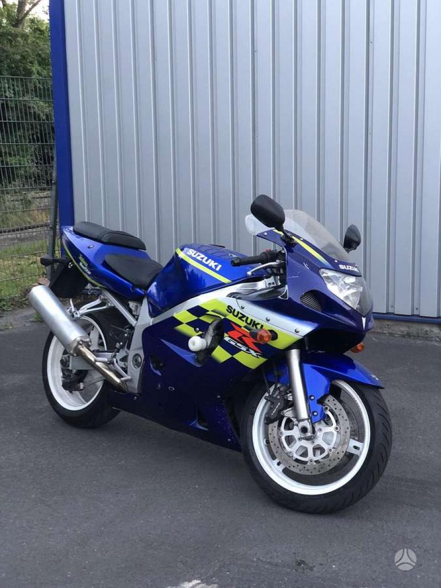 Suzuki GSX-R 2002 in Marijampole, with an engine capacity of 0.60 L and mileage of 50 thousand km for 2222 €, photo 1 on AUTOMOTO.COM.LV