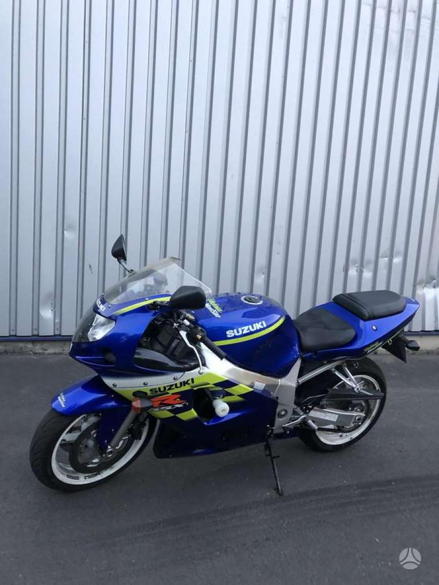 Suzuki GSX-R 2002 in Marijampole, with an engine capacity of 0.60 L and mileage of 50 thousand km for 2222 €, photo 5 on AUTOMOTO.COM.LV