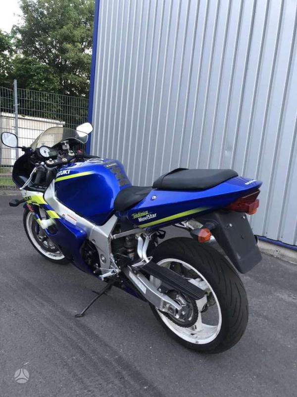 Suzuki GSX-R 2002 Marijampole, ar dzinēja tilpumu 0.60 L un nobraukumu 50 tūkst. km par 2222 €, foto 5 vietnē AUTOMOTO.COM.LV