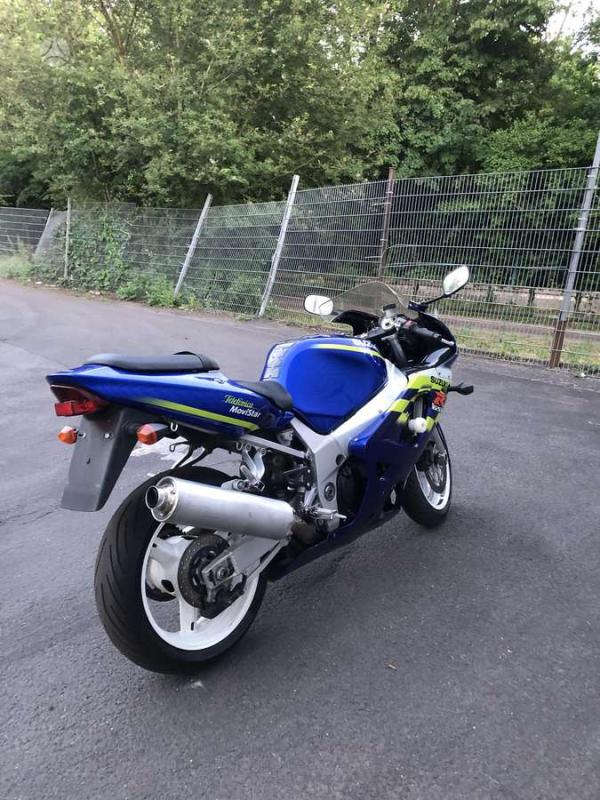 Suzuki GSX-R 2002 Marijampole, ar dzinēja tilpumu 0.60 L un nobraukumu 50 tūkst. km par 2222 €, foto 6 vietnē AUTOMOTO.COM.LV