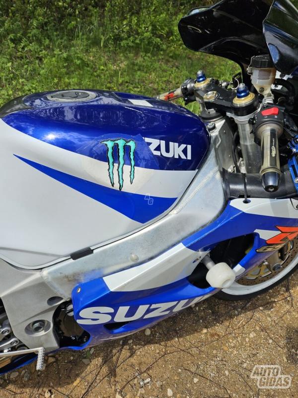 Сузуки GSX-R 2003 в Вильнюс, объемом двигателя 0.00 л и пробегом 0 тыс. км за 2350 €, фото 4 на AUTOMOTO.COM.LV