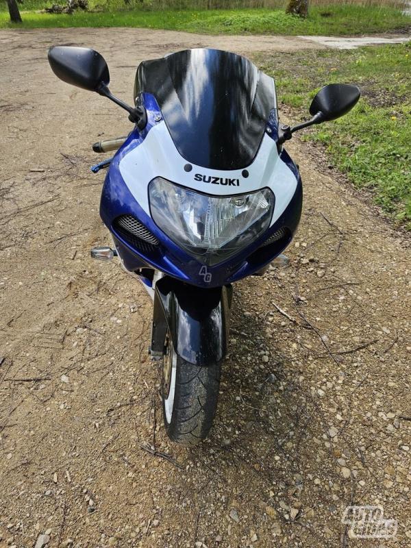 Сузуки GSX-R 2003 в Вильнюс, объемом двигателя 0.00 л и пробегом 0 тыс. км за 2350 €, фото 7 на AUTOMOTO.COM.LV