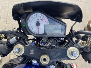 Сузуки GSX-R 2003 в Рига, объемом двигателя 0.60 л и пробегом 0 тыс. км за 2200 €, фото 5 на AUTOMOTO.COM.LV