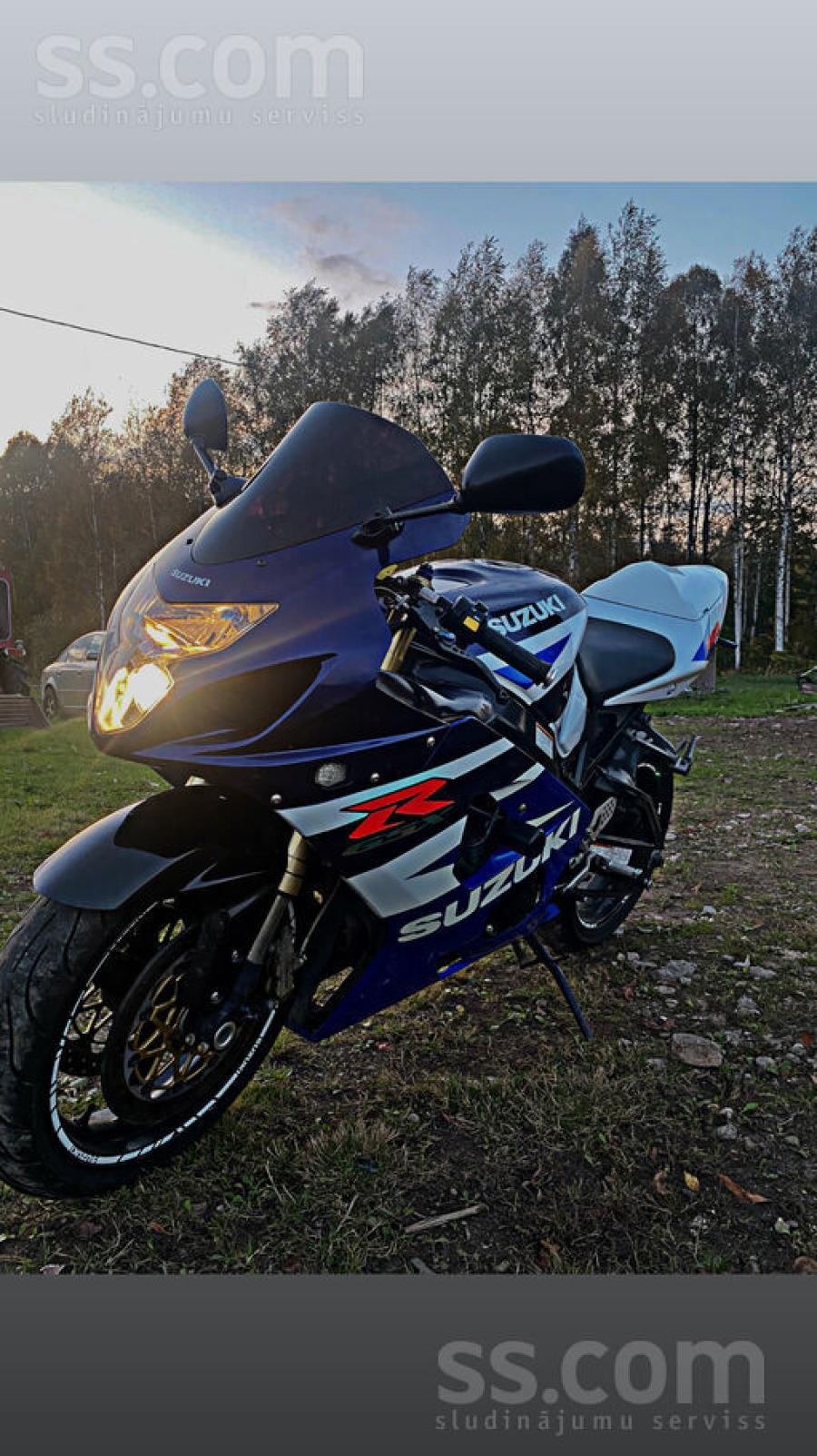 Suzuki GSX-R 2004 in Daugavpils, with an engine capacity of 0.60 L and mileage of 0 thousand km for 2300 €, photo 5 on AUTOMOTO.COM.LV