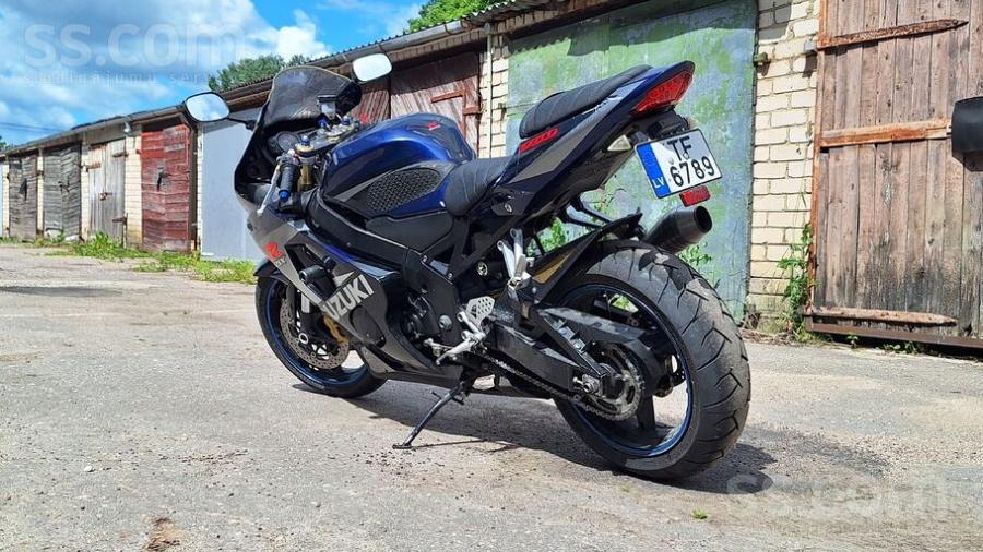 Suzuki GSX-R 2005 in Bauska, with an engine capacity of 0.75 L and mileage of 0 thousand km for 3850 €, photo 10 on AUTOMOTO.COM.LV