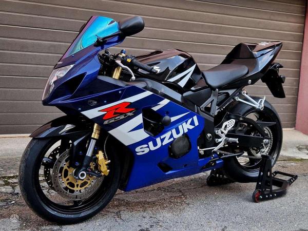 Сузуки GSX-R 2005 в Вильнюс, объемом двигателя 0.60 л и пробегом 39 тыс. км за 3790 €, фото 3 на AUTOMOTO.COM.LV