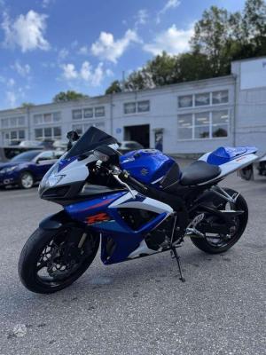Suzuki GSX-R 2006 in Sirvintos, with an engine capacity of 0.75 L and mileage of 61 thousand km for 4500 €, photo 16 on AUTOMOTO.COM.LV
