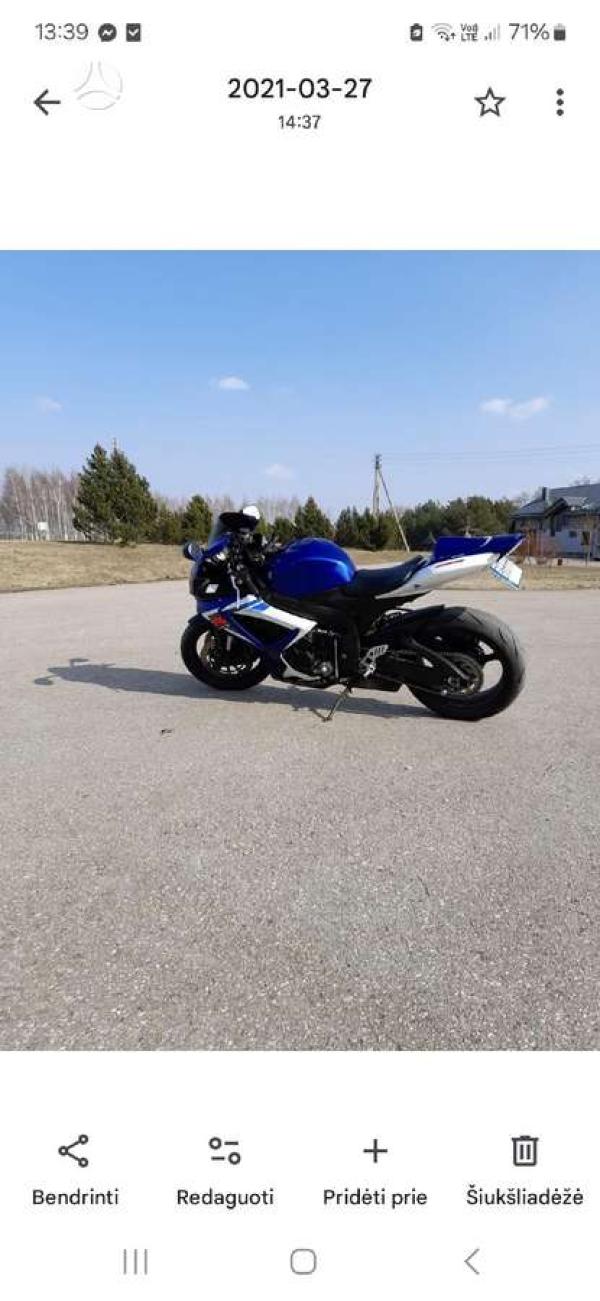Suzuki GSX-R 2006 Ukmergė, ar dzinēja tilpumu 0.60 L un nobraukumu 40 tūkst. km par 3000 €, foto 1 vietnē AUTOMOTO.COM.LV