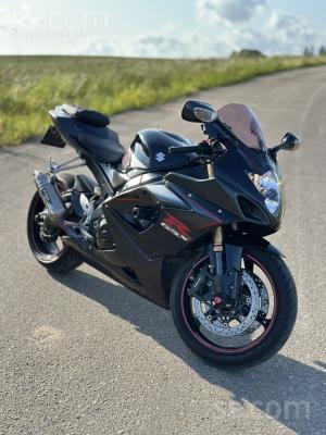 Сузуки GSX-R 2006 в Лудза, объемом двигателя 1.00 л и пробегом 0 тыс. км за 5250 €, фото  на AUTOMOTO.COM.LV