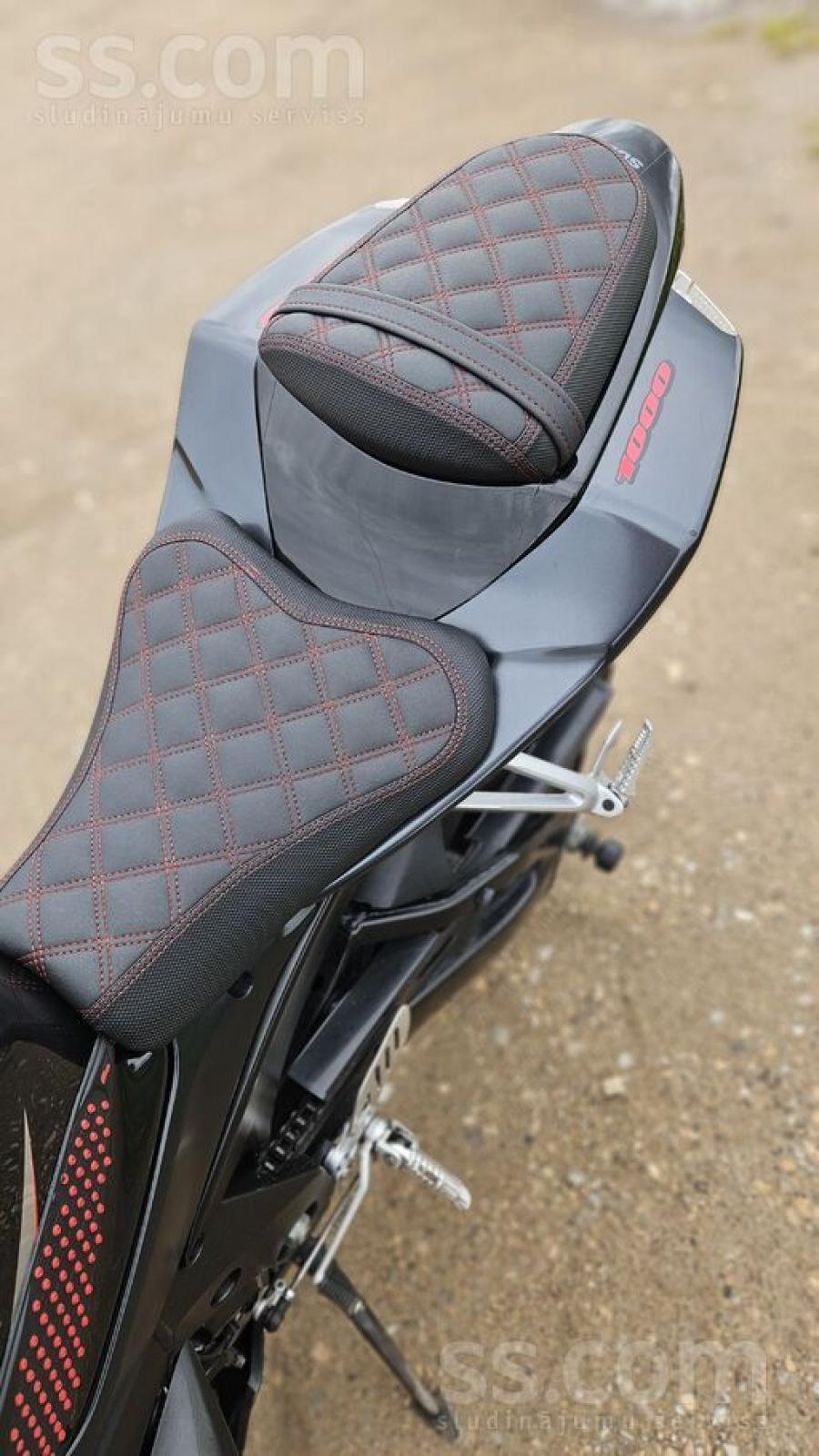 Сузуки GSX-R 2006 в Лудза, объемом двигателя 1.00 л и пробегом 0 тыс. км за 5250 €, фото 7 на AUTOMOTO.COM.LV
