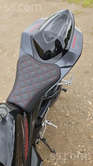 Сузуки GSX-R 2006 в Лудза, объемом двигателя 1.00 л и пробегом 0 тыс. км за 5250 €, фото 8 на AUTOMOTO.COM.LV