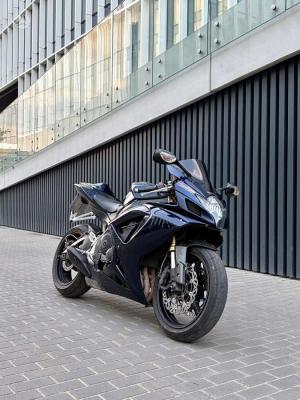 Suzuki GSX-R 2006 in Vilnius, with an engine capacity of 0.60 L and mileage of 70 thousand km for 4000 €, photo  on AUTOMOTO.COM.LV